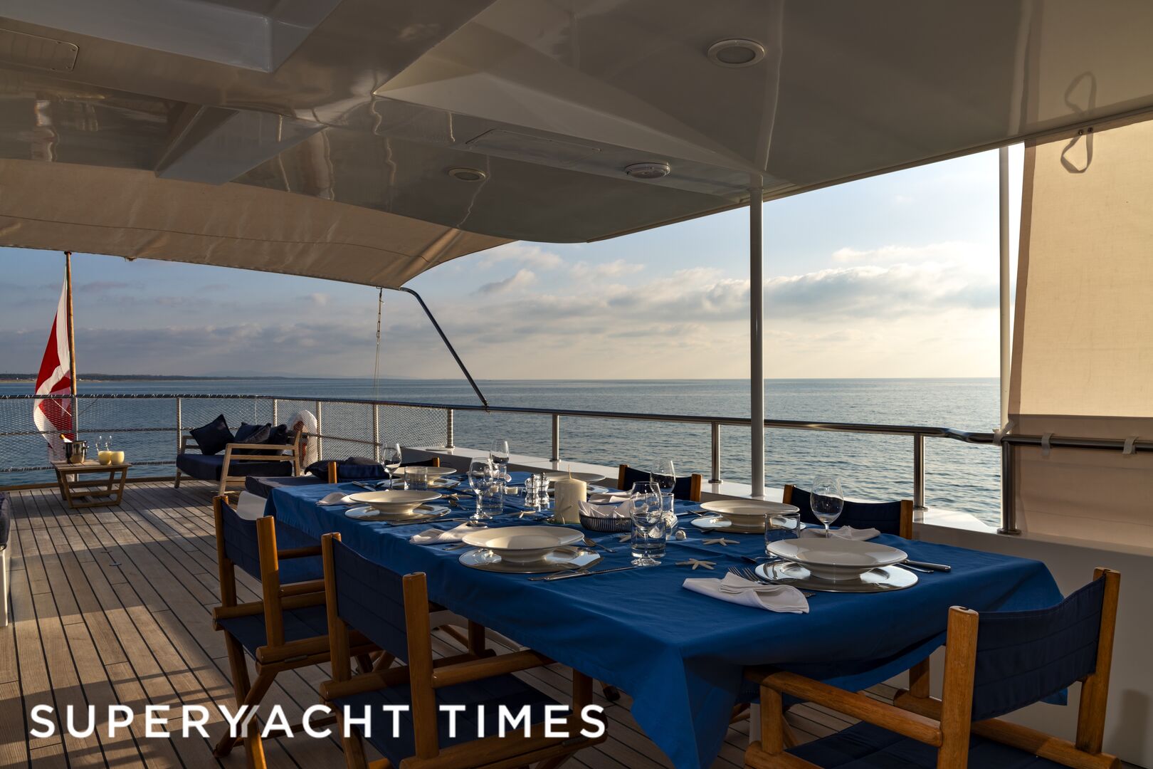 33m Ocea motor yacht Persuader for sale