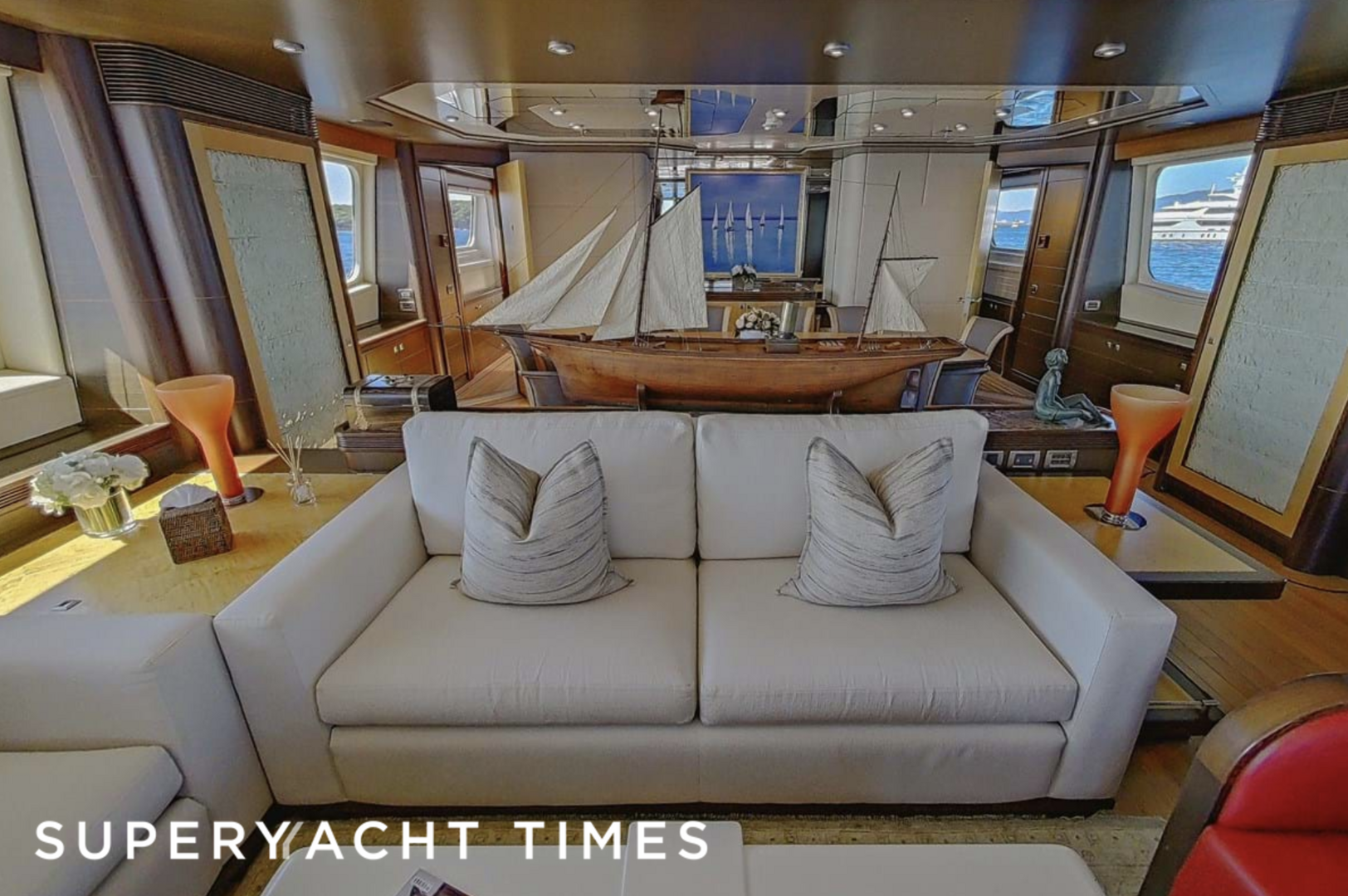 40m Alloy superyacht Ad Lib joins the market