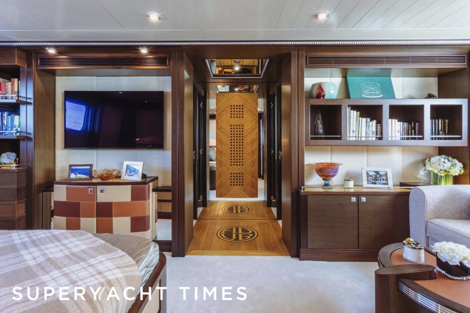 40m Alloy superyacht Ad Lib sold