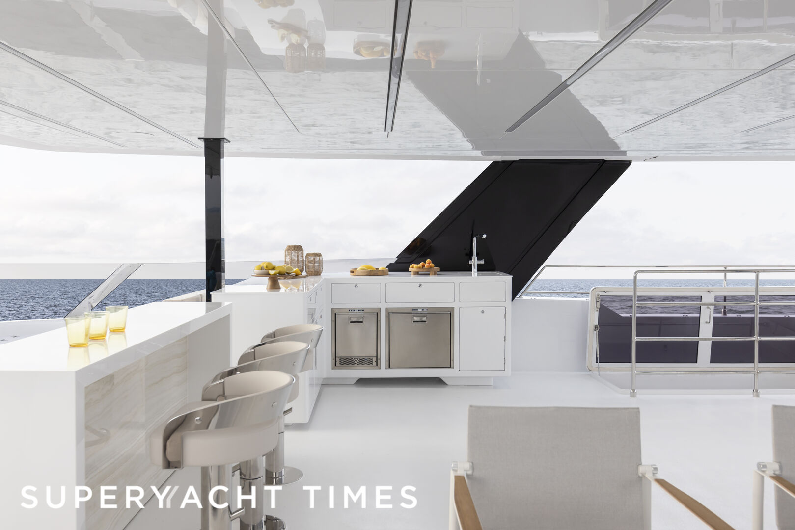 First look onboard 24m Sunreef 80 Power Eco catamaran Sól