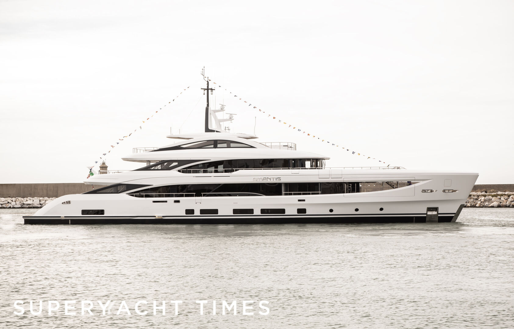 Benetti B.Now 50M superyacht Amantis launched