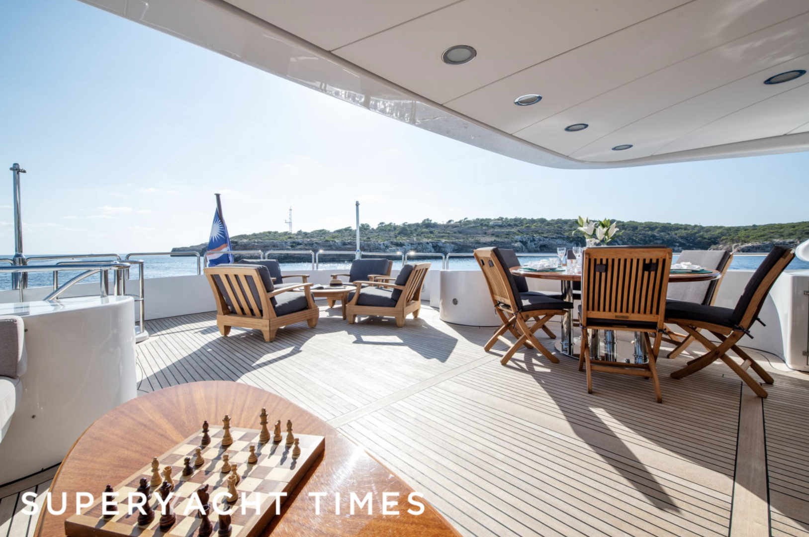 35m Benetti motor yacht Sea Belle for sale