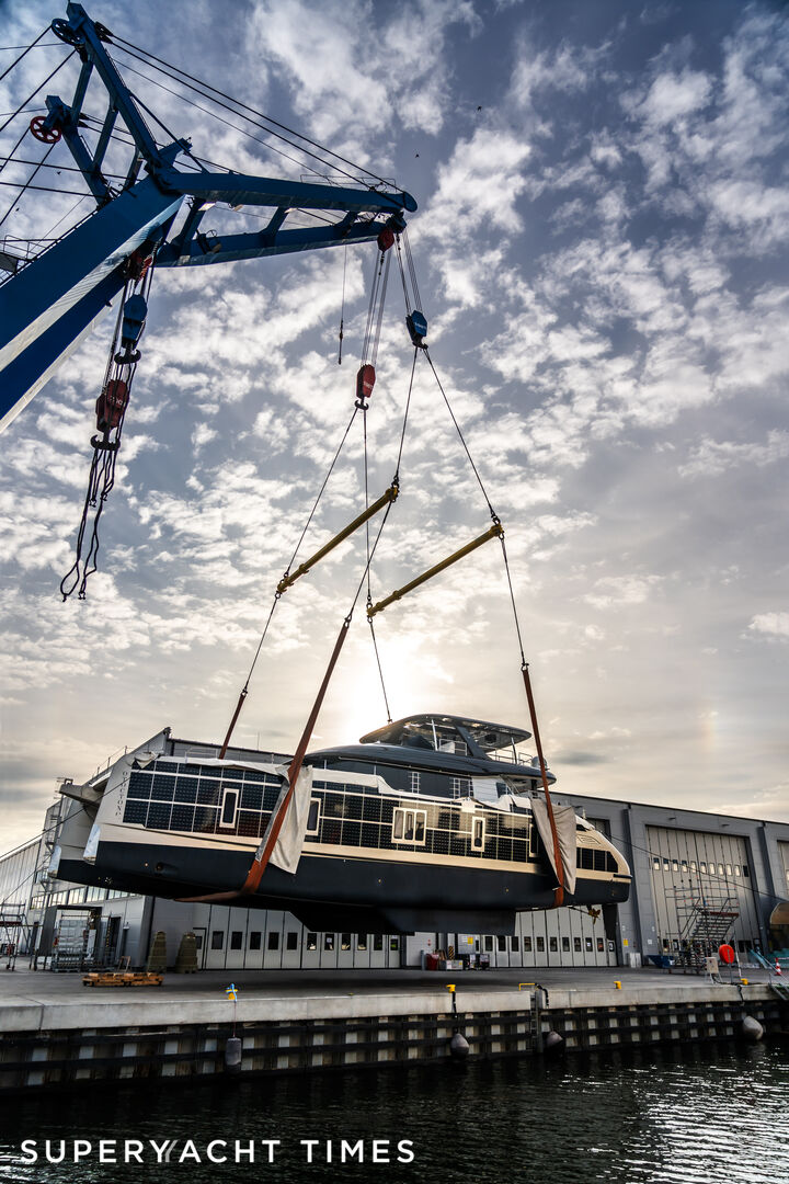 24m Sunreef 80 Eco catamaran yacht Otoctone launched