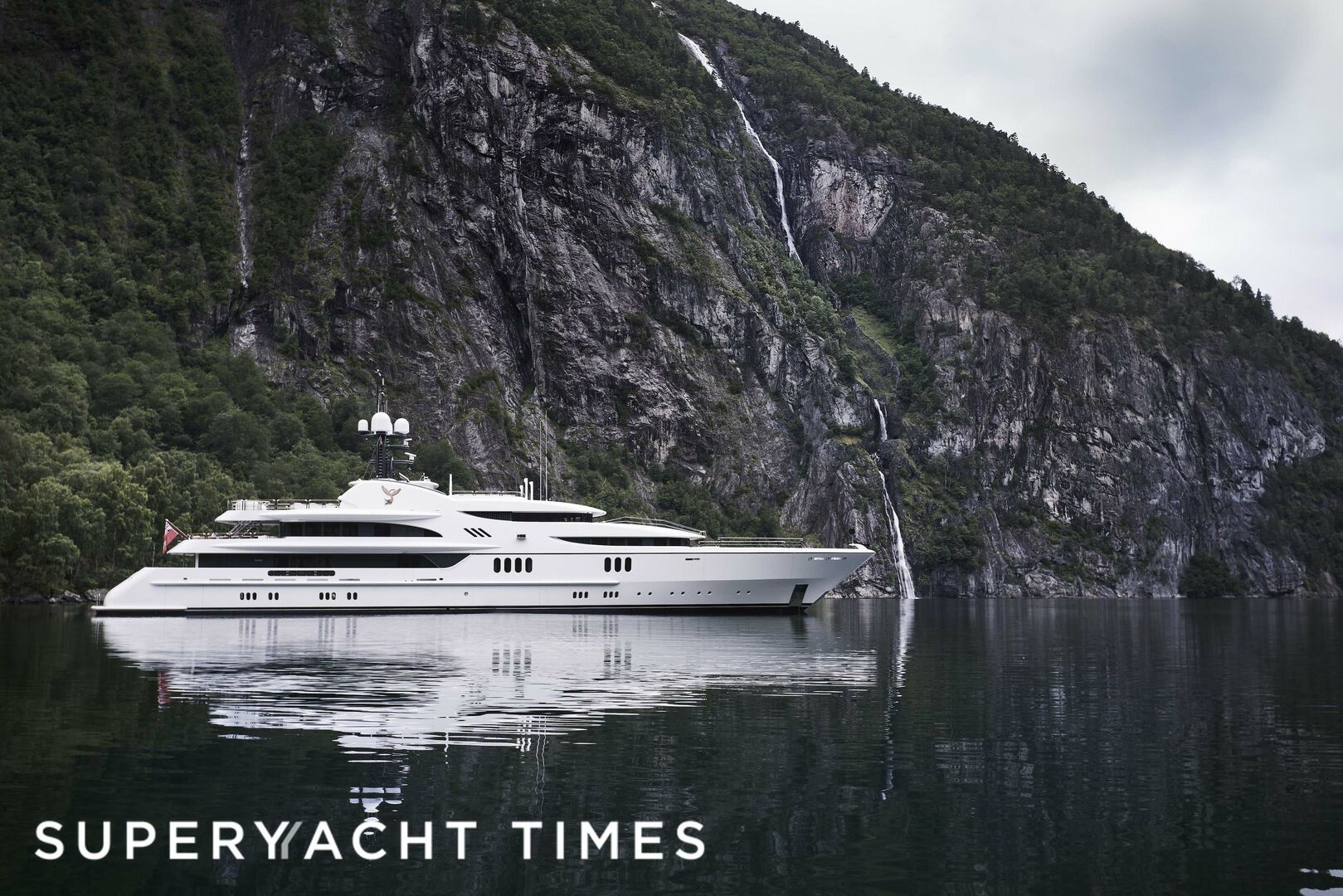 First look at the interiors of 70m Feadship superyacht Firebird ...