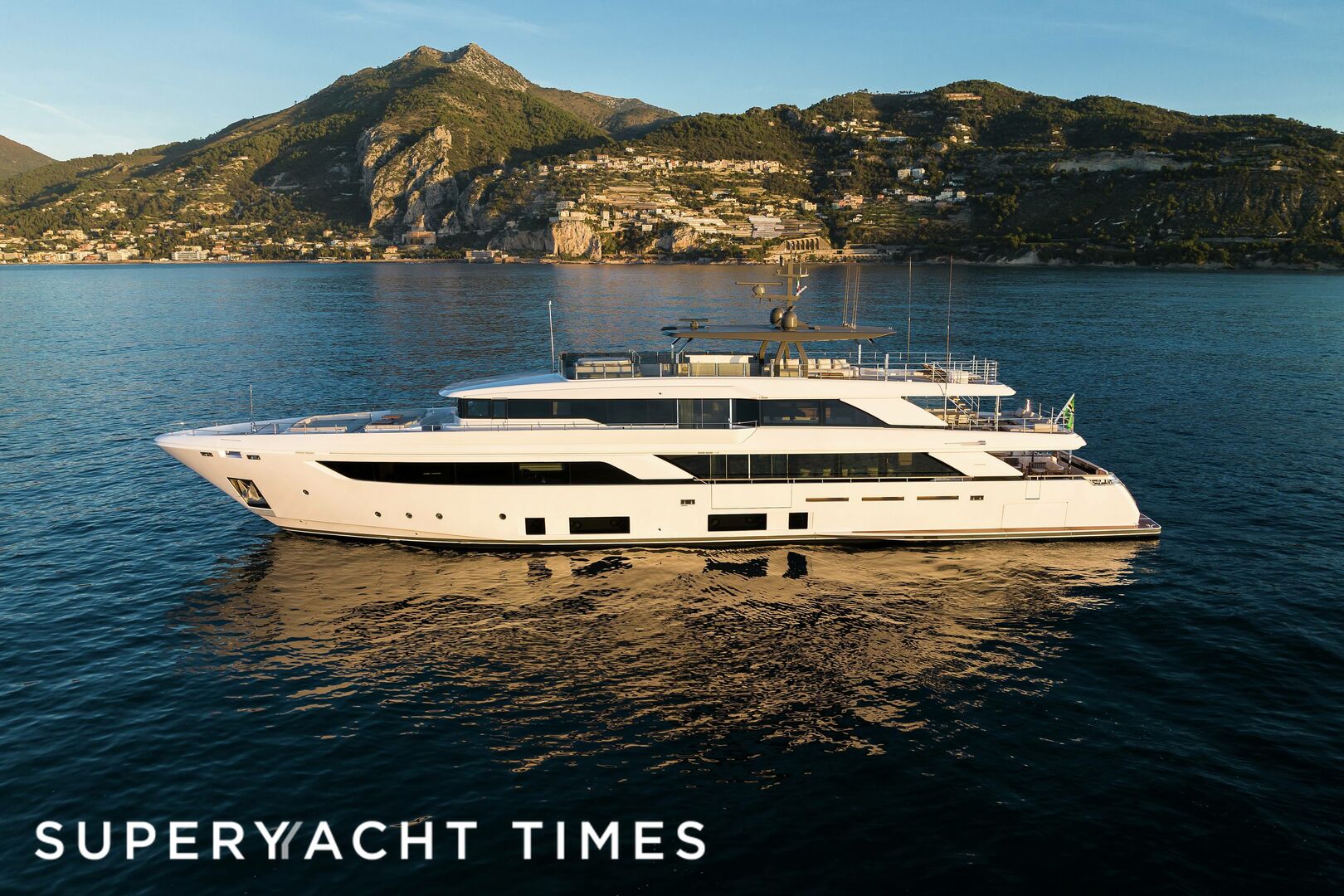 42m Custom Line Navetta 42 superyacht enters the market