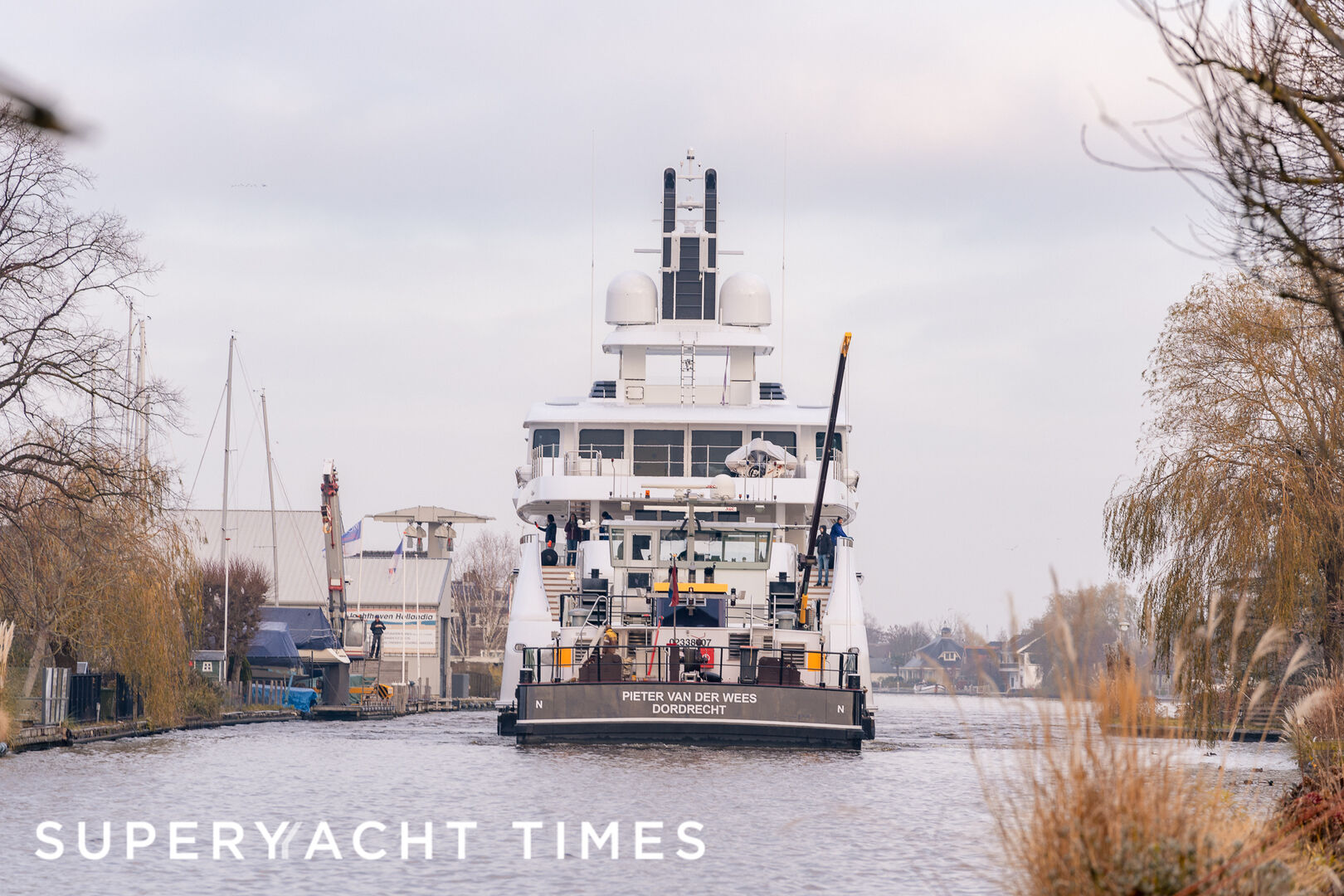 Exclusive: 65m Feadship 711 superyacht transported to Rotterdam