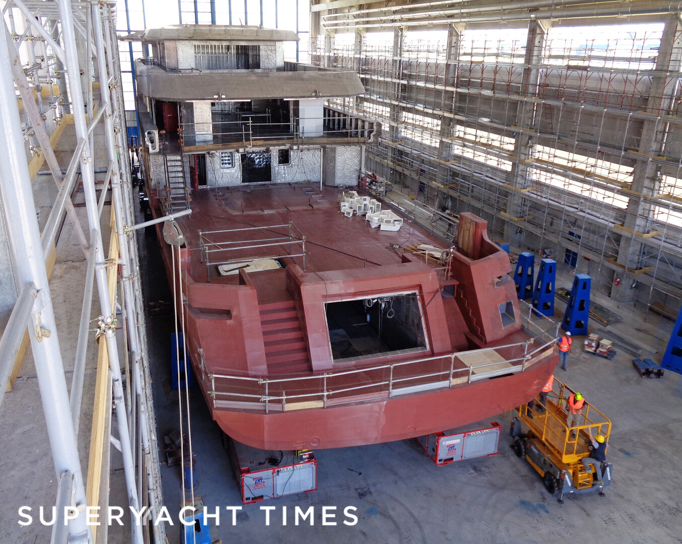 Building 59m Akula: Rossinavi's first explorer superyacht