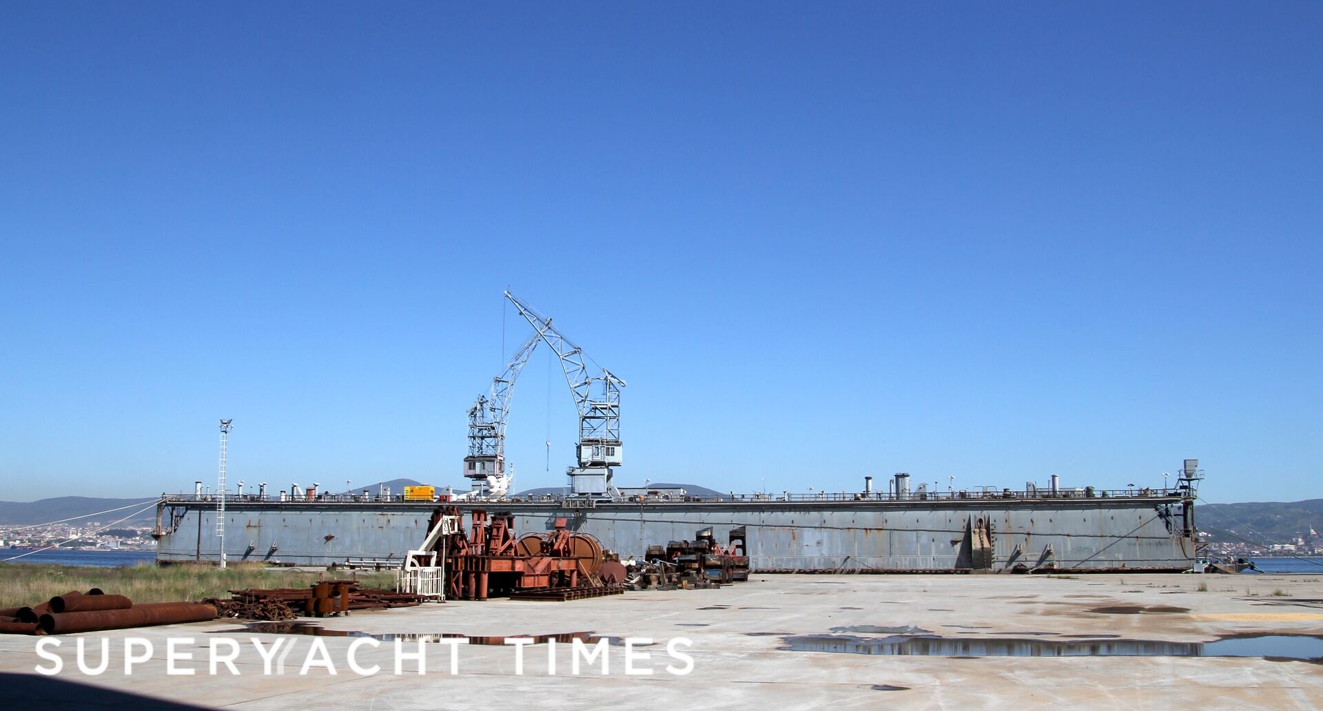 Yachtley Shipyard’s 145m floating dock sinks in Kocaeli, Turkey