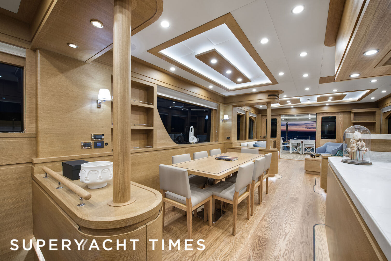 29m full-custom Vicem 95 yacht Empire delivered to Australia