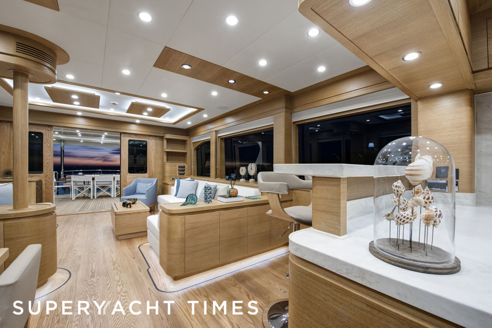 29m full-custom Vicem 95 yacht Empire delivered to Australia