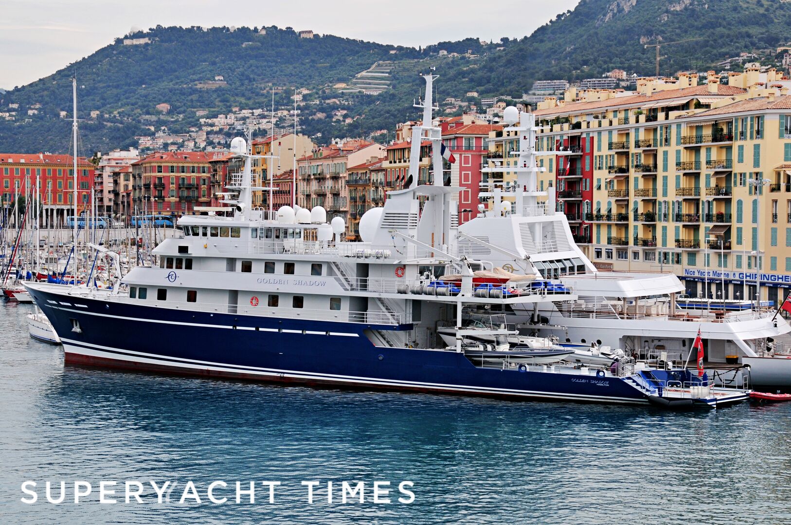 Expedition superyacht Golden Shadow sold