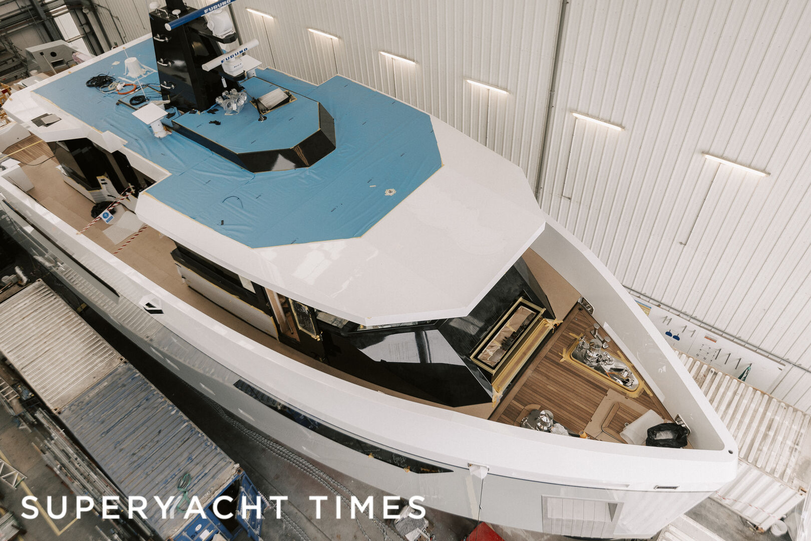 35m Pendennis motor yacht Project Fox launched
