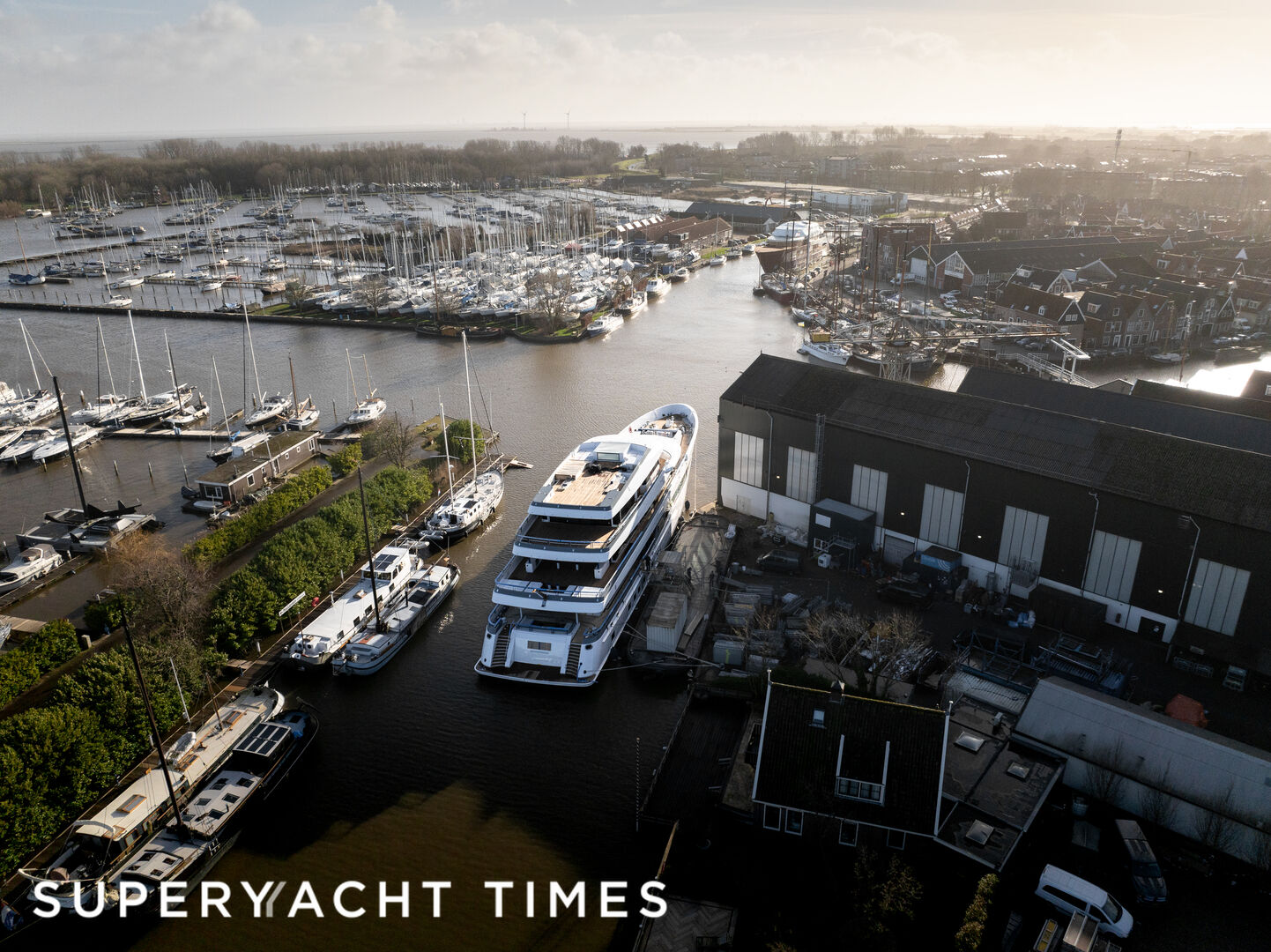 61m Hakvoort S-Class Project Asia superyacht launched