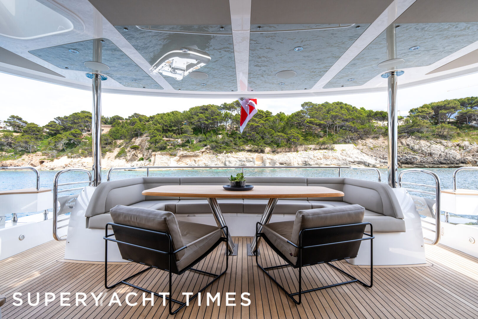 Onboard 28m custom Sunseeker Meros 95 yacht Blue Infinity One