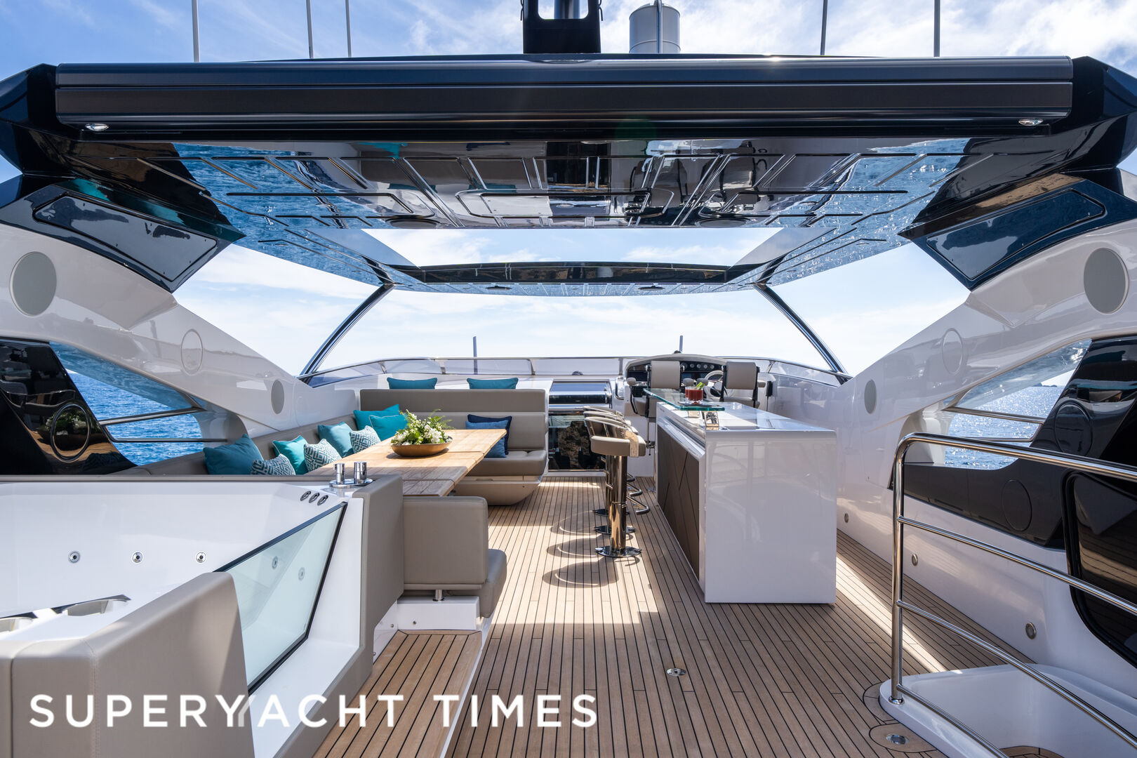 Onboard 28m custom Sunseeker Meros 95 yacht Blue Infinity One