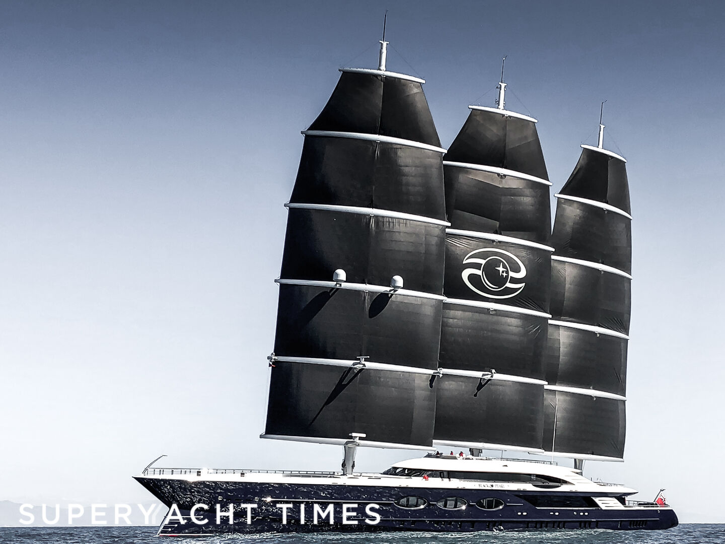 In Pictures: the 106.7m Black Pearl arriving in Gibraltar under sail