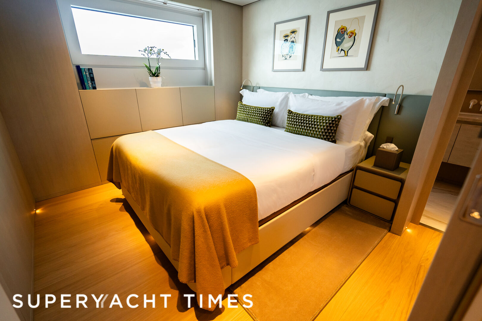 First look onboard 35m CdM motor yacht Stellamar