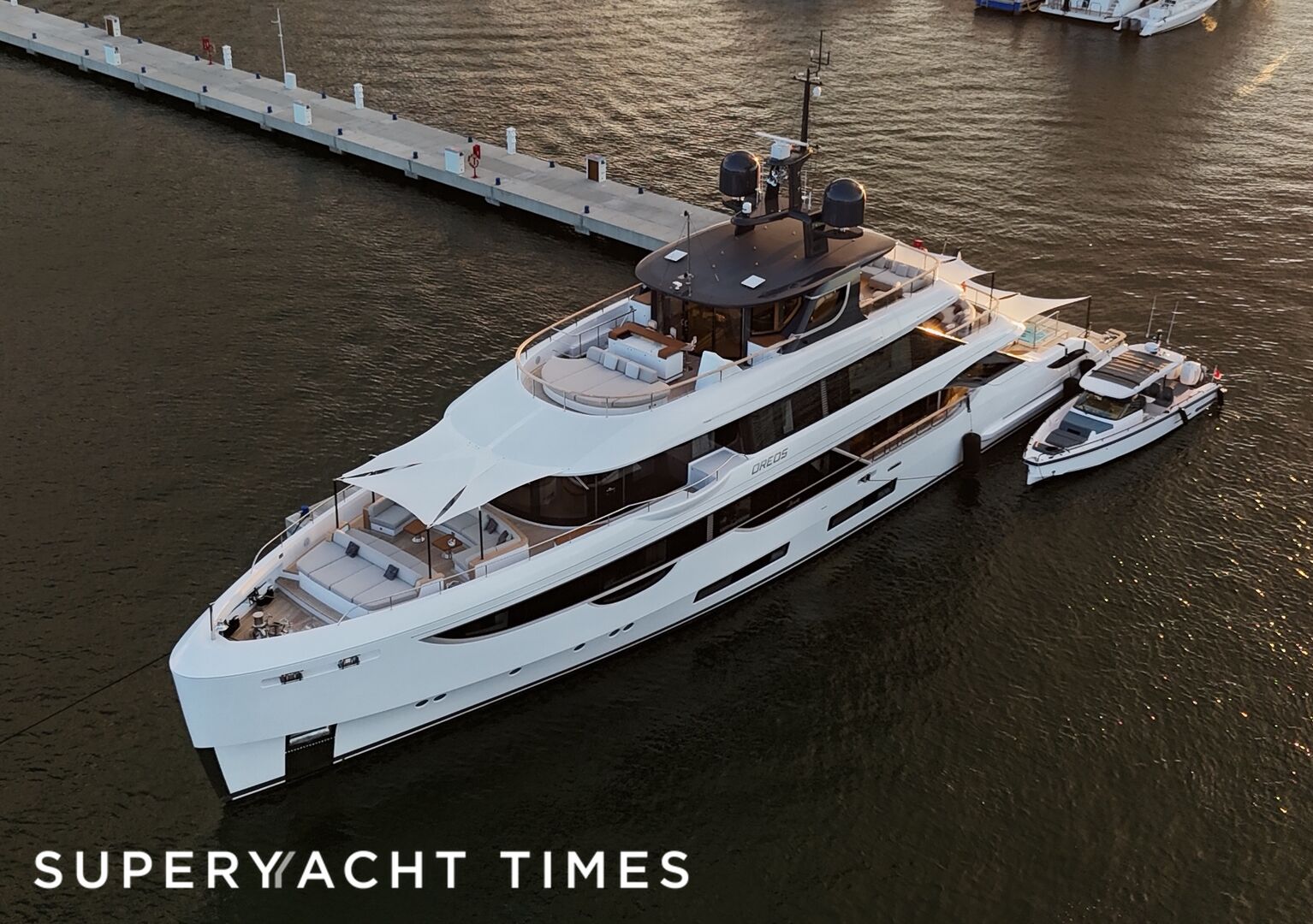 Benetti superyacht Oreos in Sint Maarten