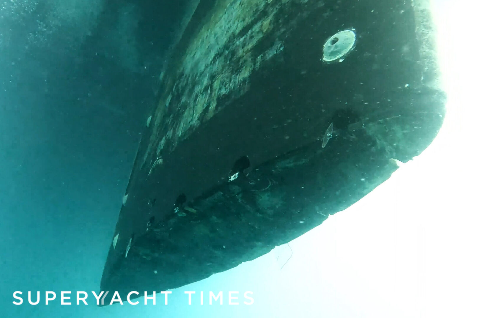 Repairing the world's largest sloop M5 with Rob Doyle Design