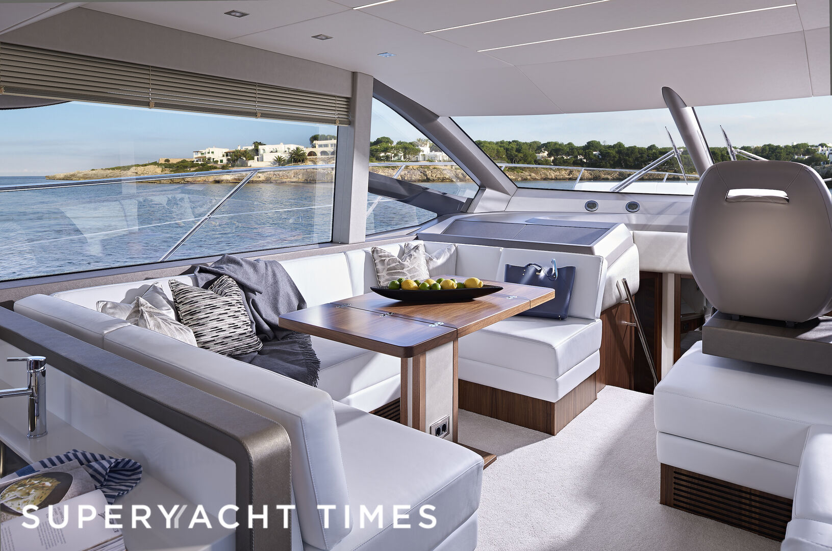 The advantages of removable panels for the marine sector