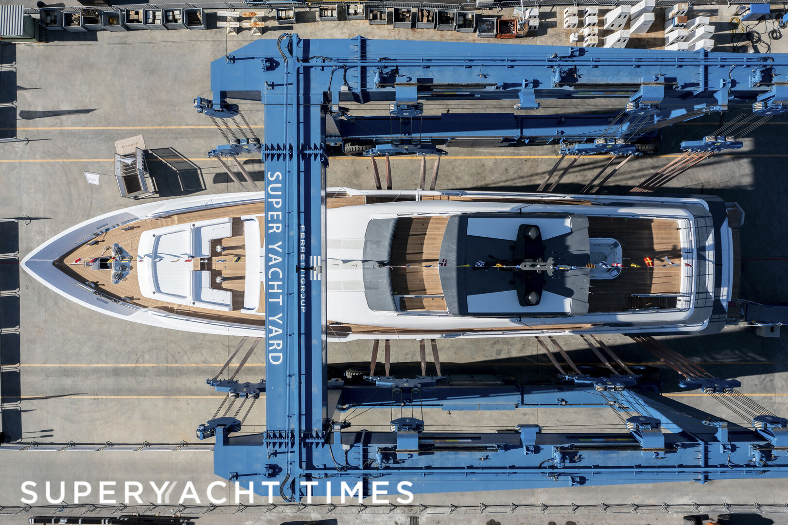 Video: Fourth 43m Custom Line 140 motor yacht launched