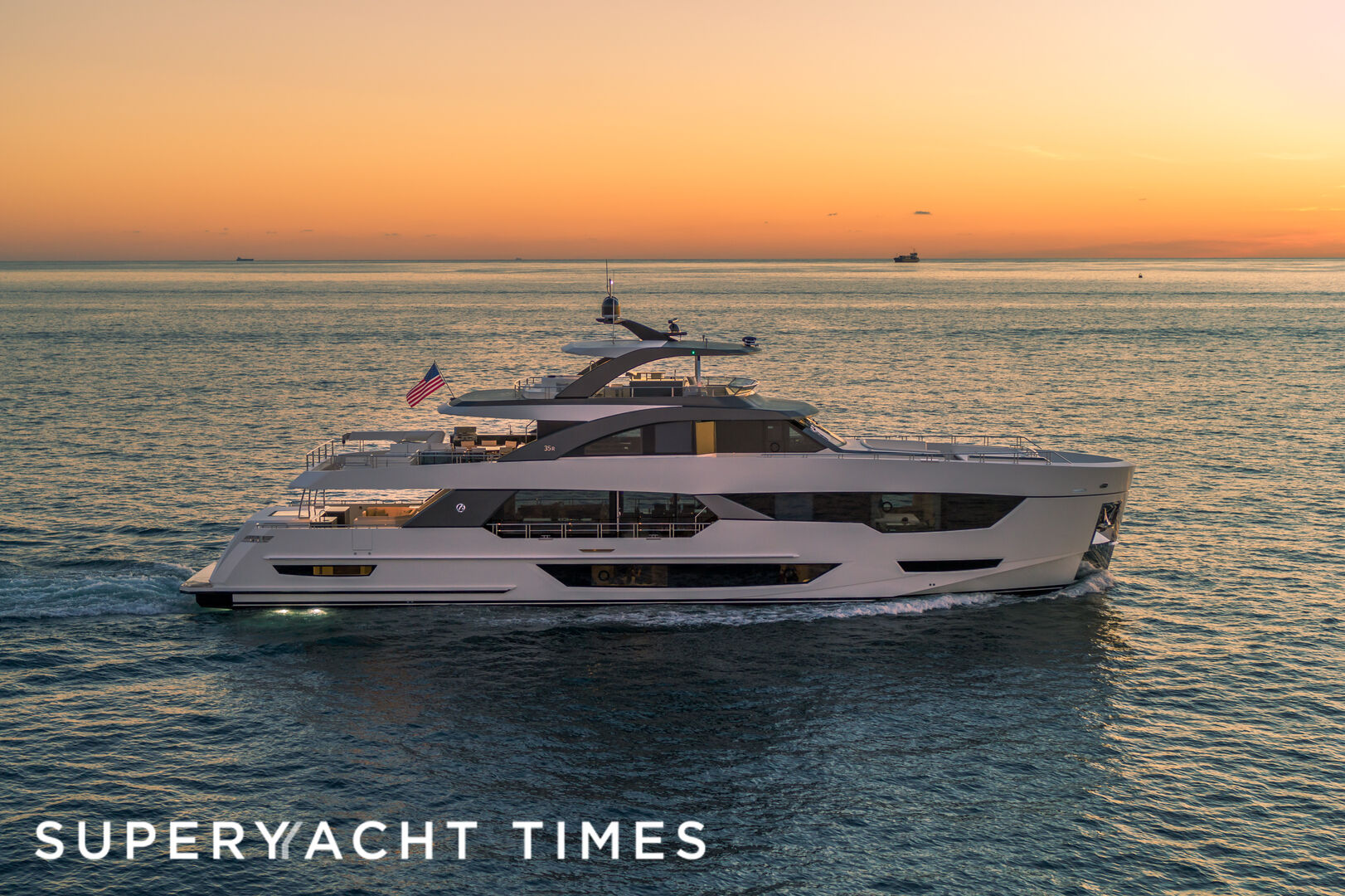 Fifth 36m Ocean Alexander 35 Revolution motor yacht sold and delivered