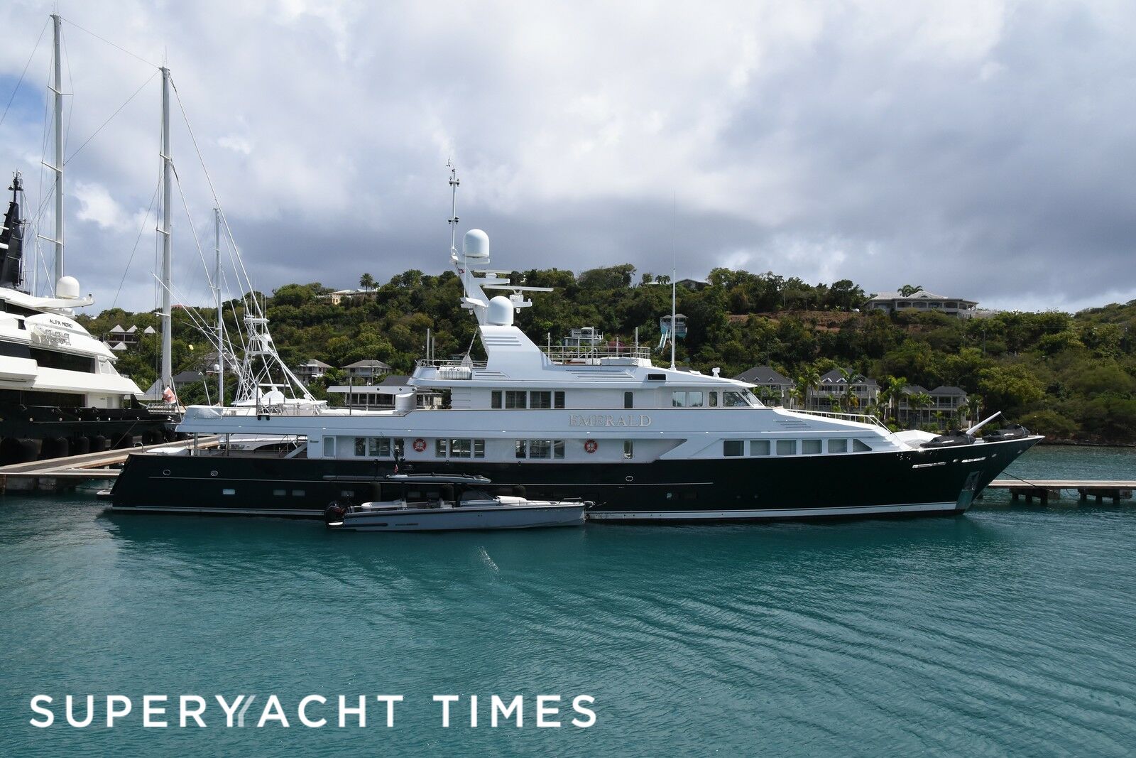 50m Feadship superyacht Emerald in Antigua