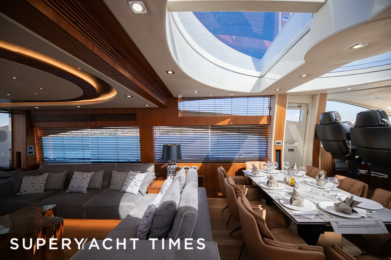 28m Sunseeker yacht Blade 6 sold