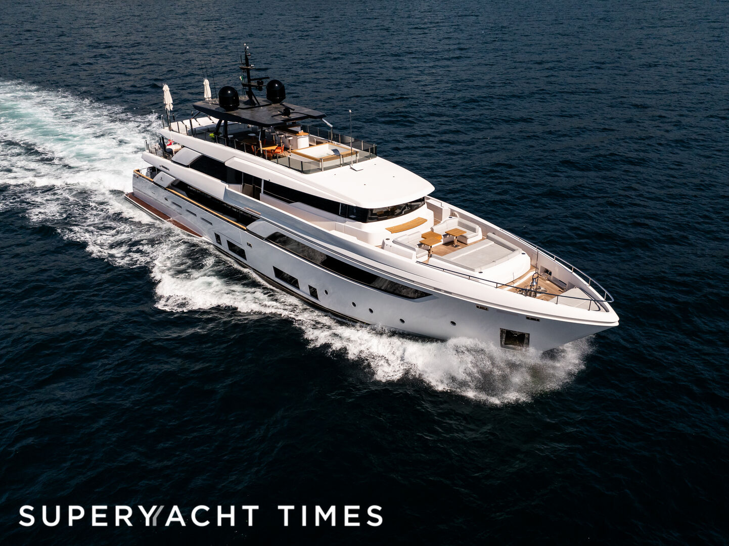 42m Custom Line superyacht Asante on the market