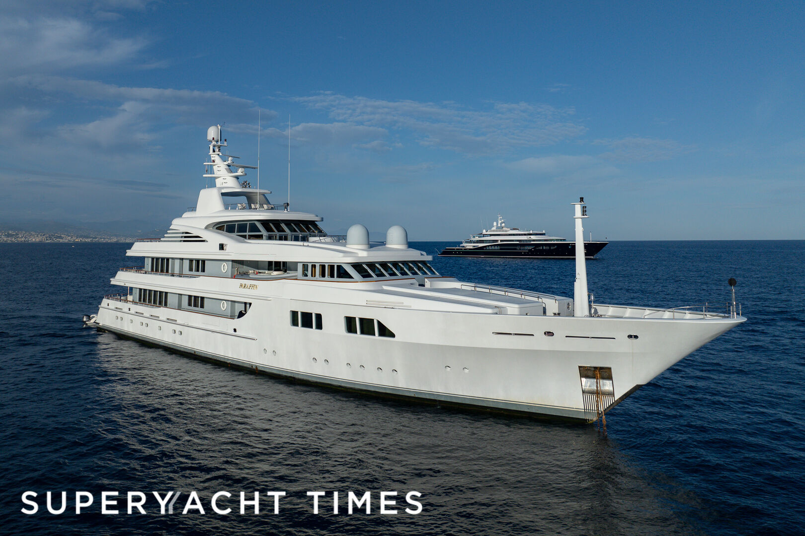 60m Feadship superyacht Paraffin in Antibes
