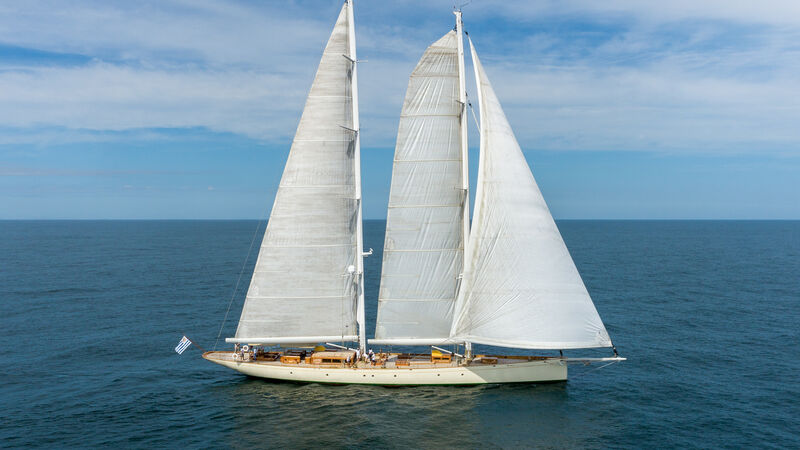 Dona Francisca | Superyacht Times