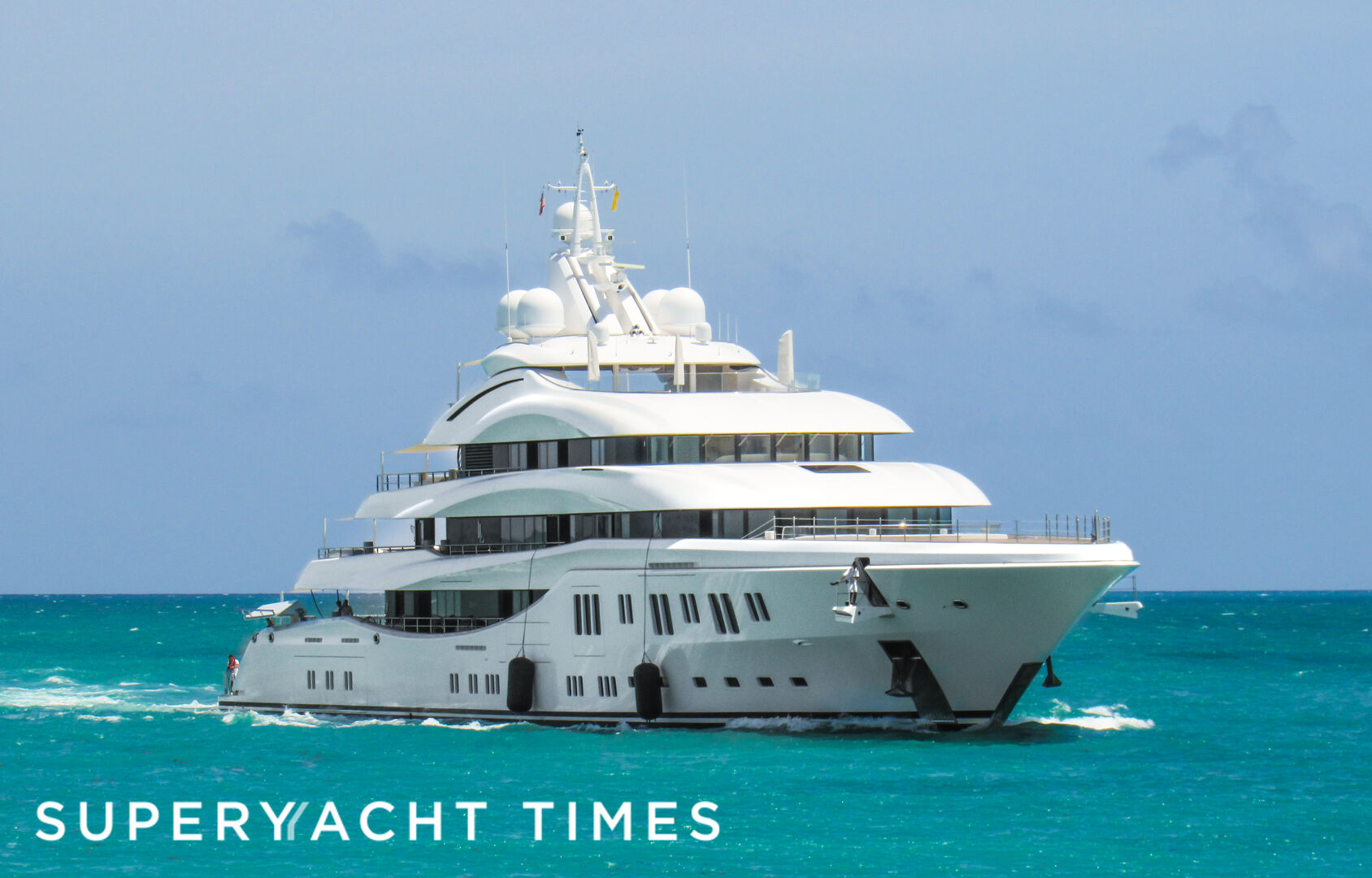 The 91m Lürssen Lady Lara arriving in Miami