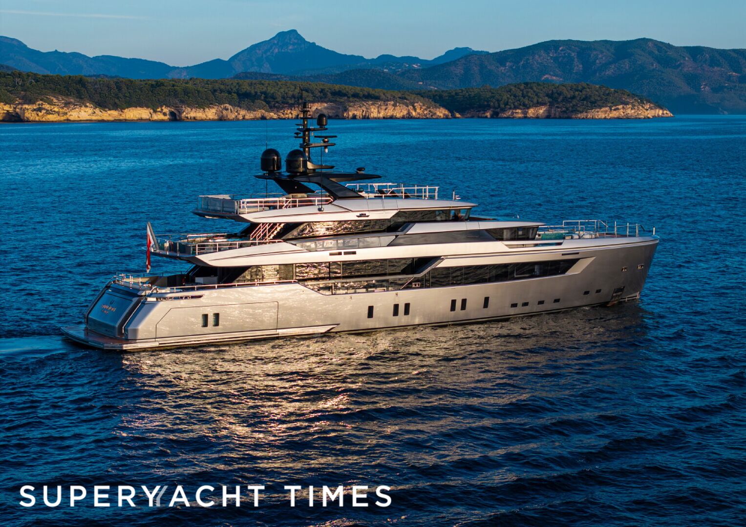 45m Sanlorenzo yacht Pandion Pearl is on the market