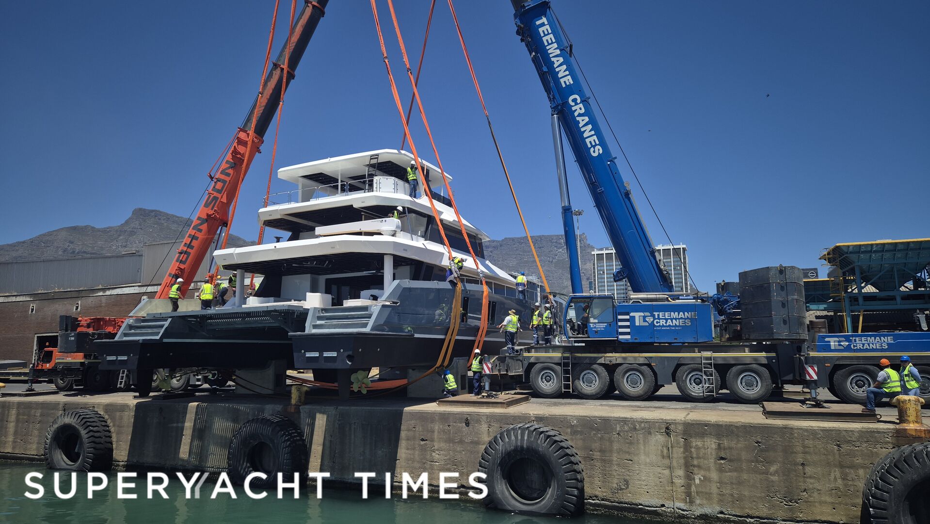 27m Two Oceans Marine motor yacht Amavi launched