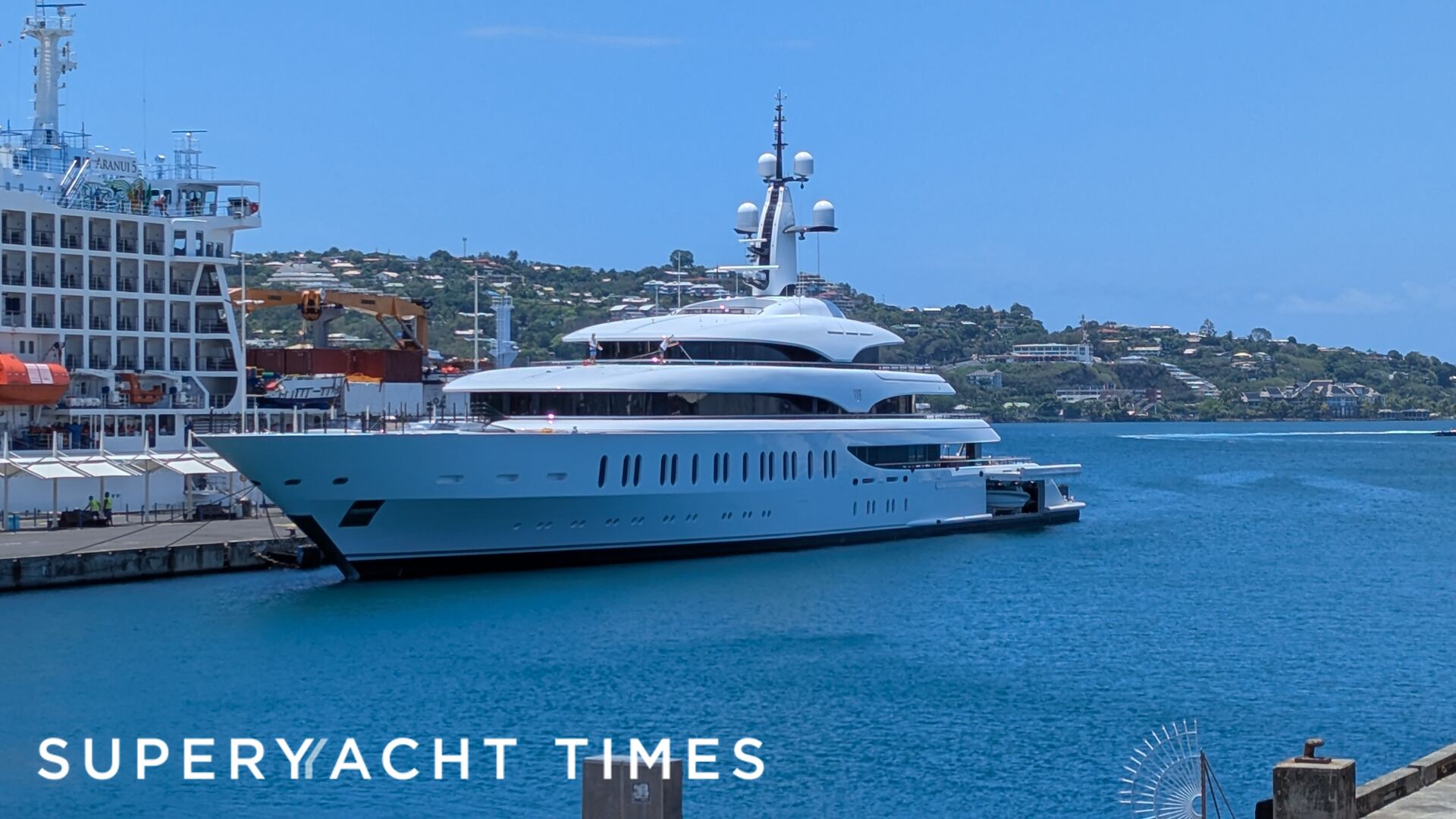 108m Benetti superyacht IJE in Tahiti