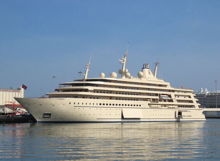 164m superyacht Fulk Al Salamah docked in Oman