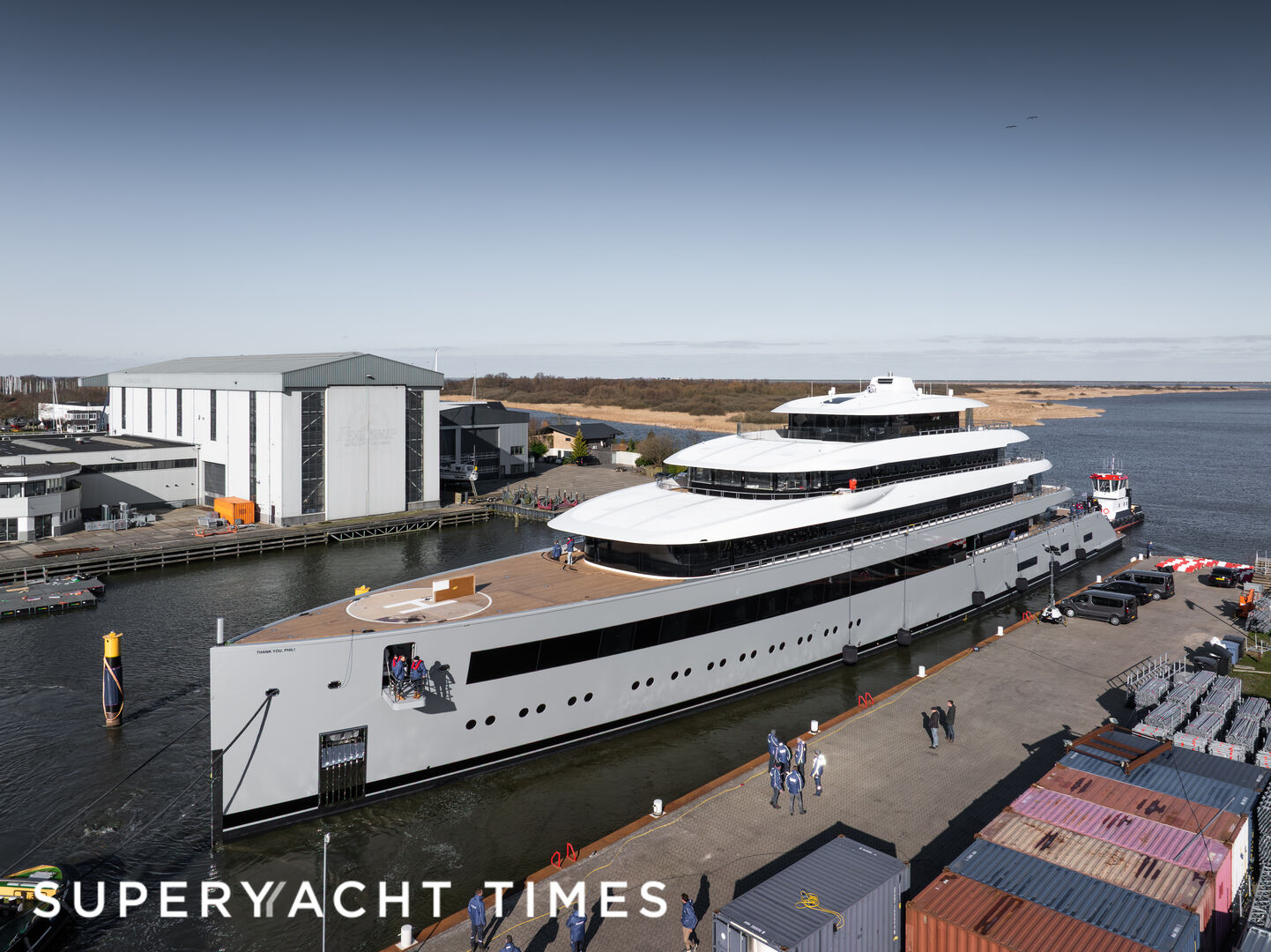 101m Feadship 1013 yacht Moonrise launched