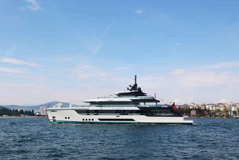 48m Mengi Yay superyacht Serenissima II launched