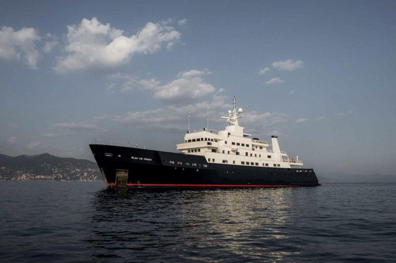 72m conversion yacht Bleu de Nimes on the market