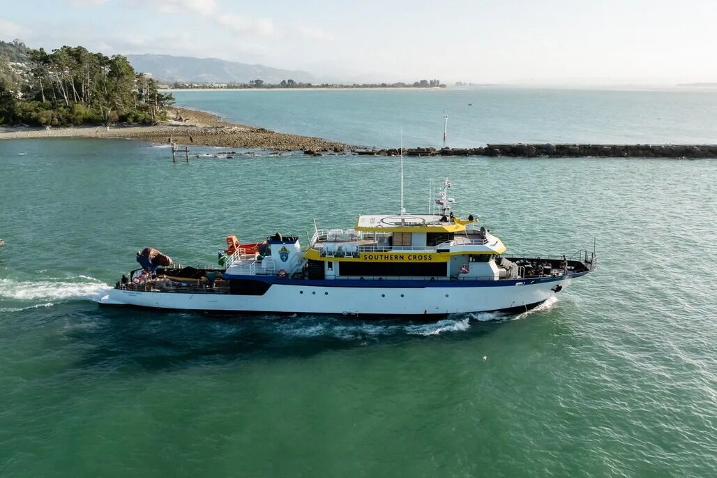 45m explorer yacht Southern Cross sold