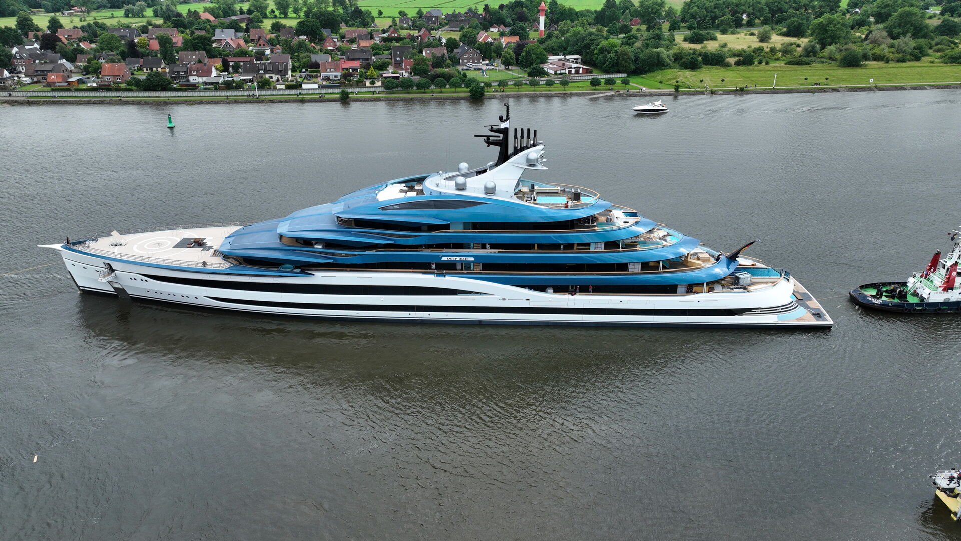 134m Lürssen superyacht Deep Blue launched