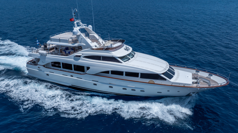 30m Benetti yacht Turk’s for sale