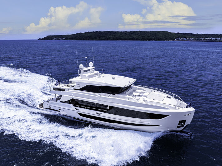 Horizon FD90/34 | Superyacht Times