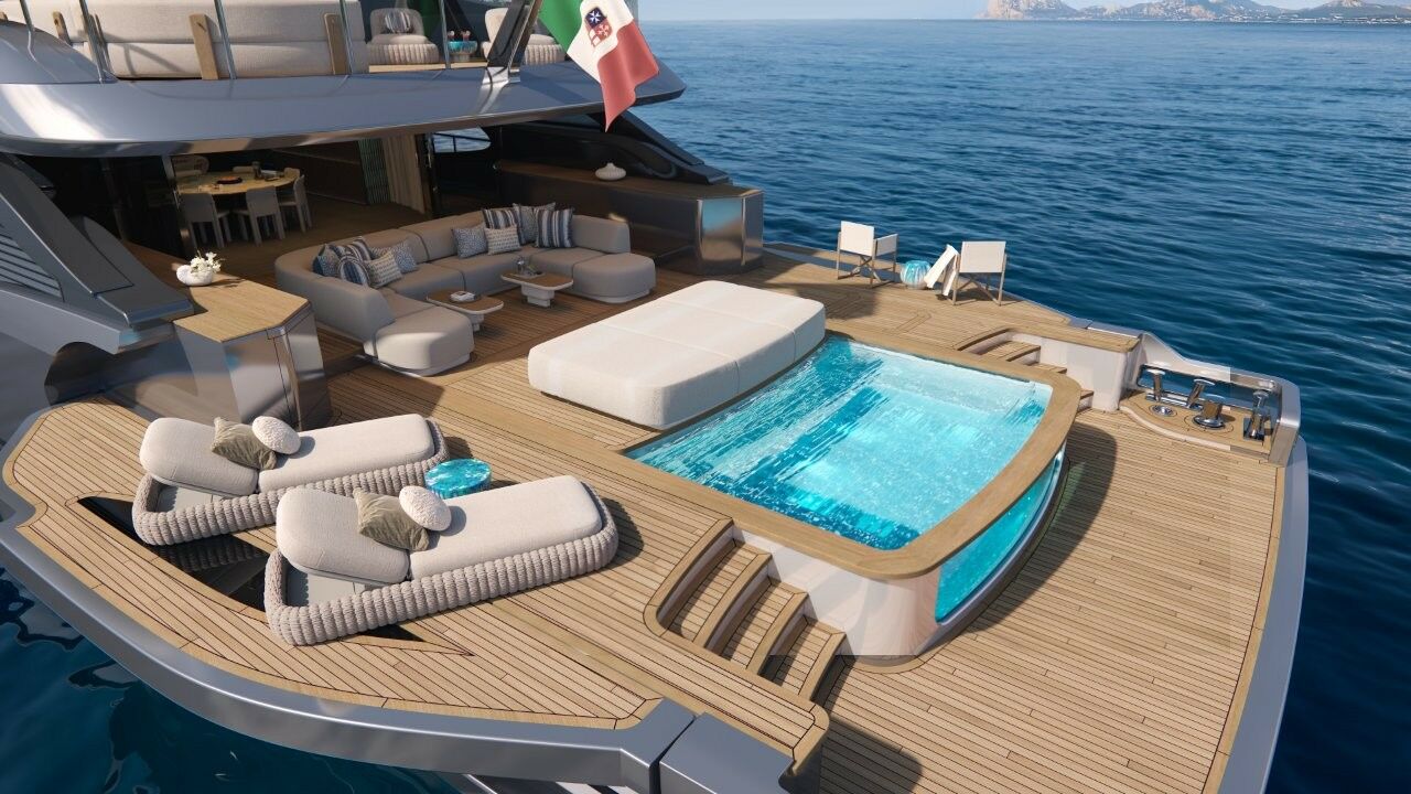 First Benetti Oasis 42M superyacht sold