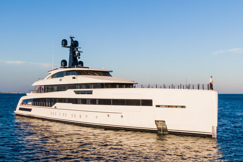 62m CRN superyacht Rio on the market