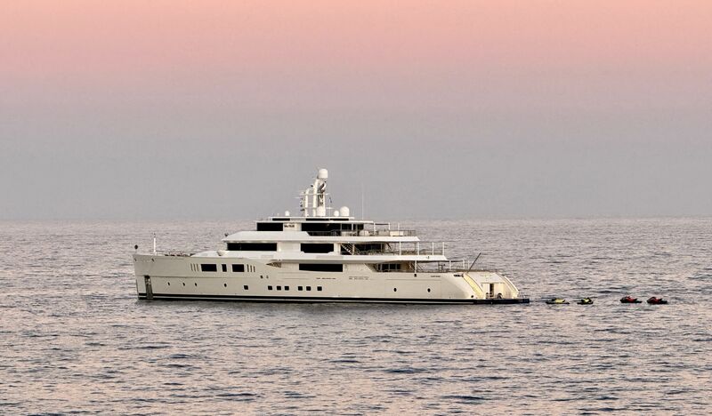 Ahimsa Boat