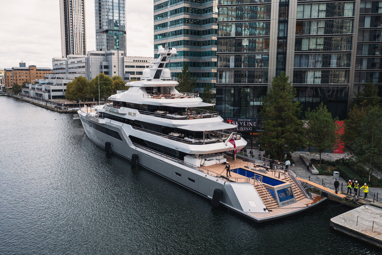 80m Feadship superyacht Valor in London