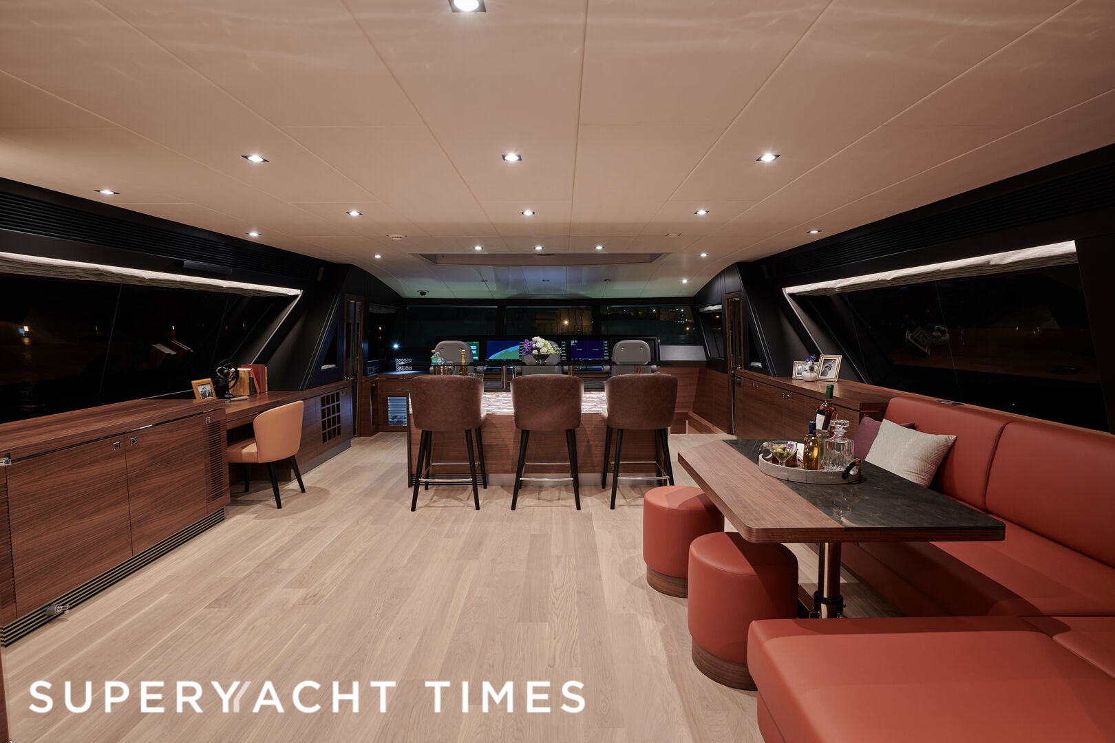Superyacht of the Week: sensational Skyline