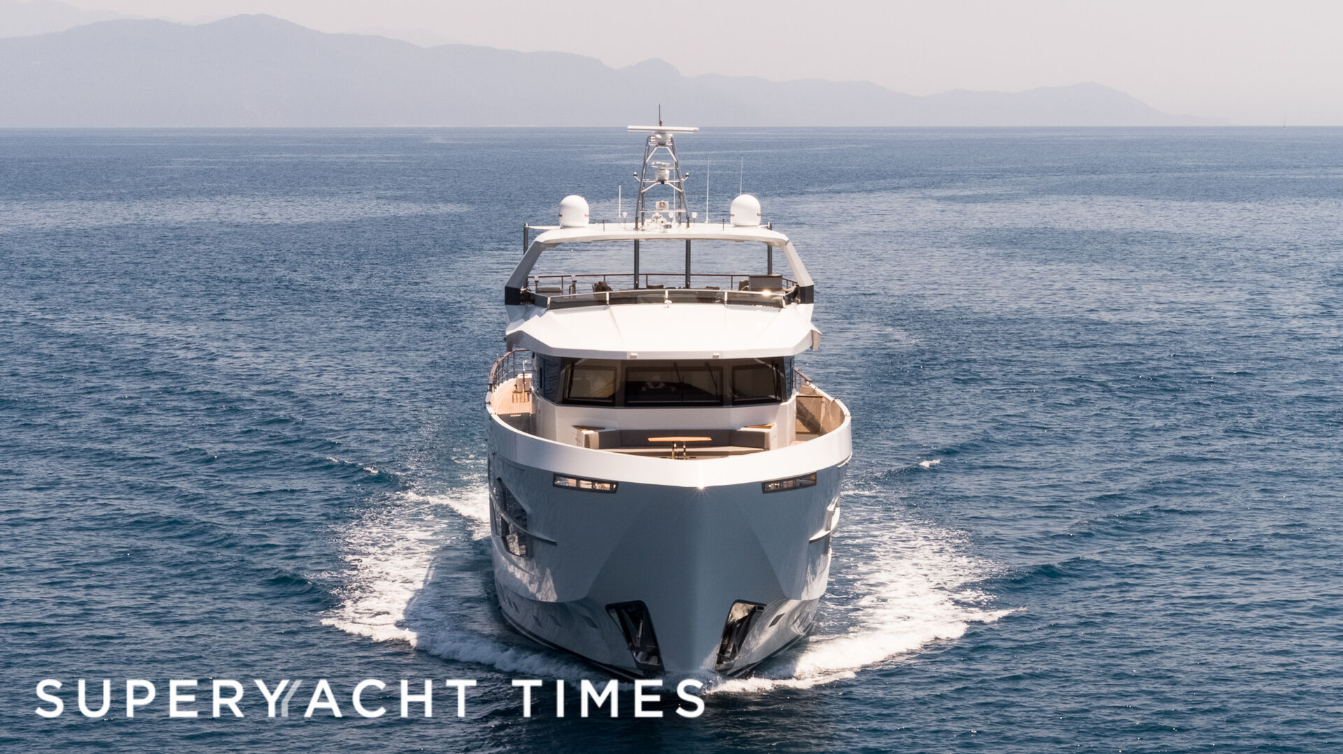 New-build 33m Numarine 32XP motor yacht sold with 2024 delivery