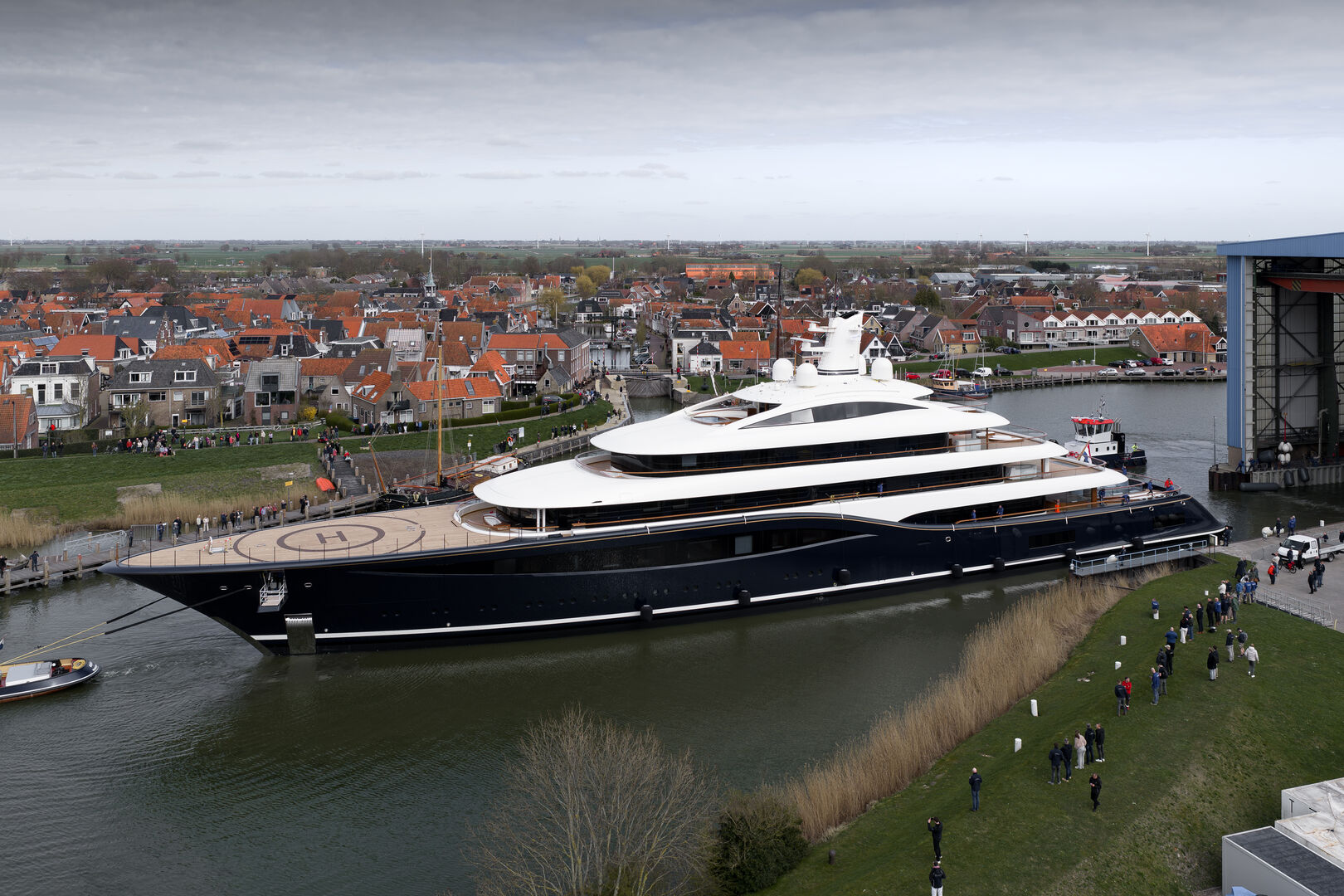 Exclusive: 101m Feadship 1014 yacht launched